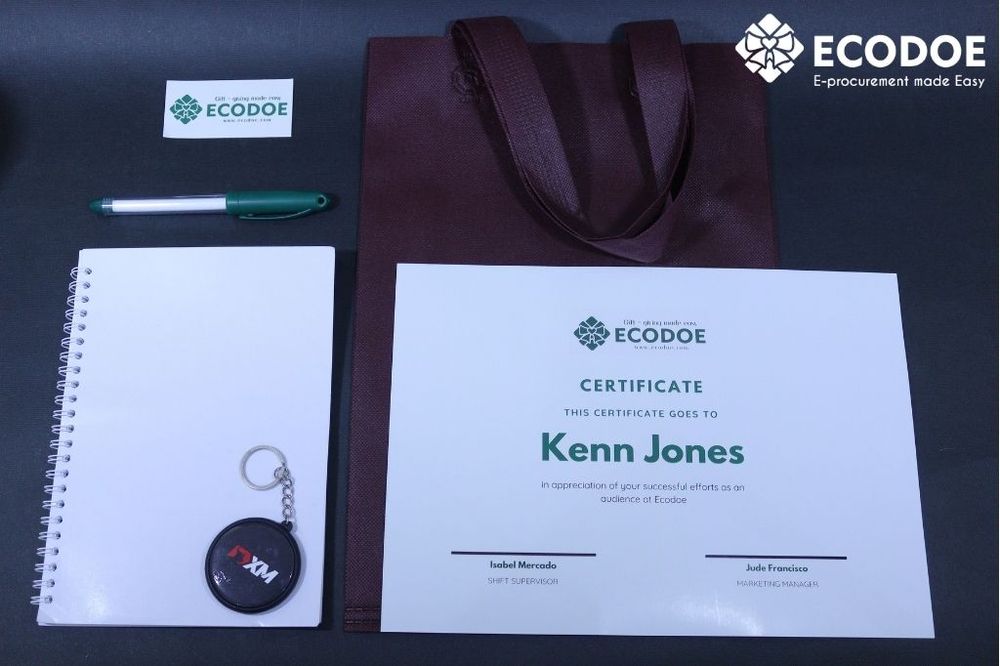 13 Isi Seminar Kit Favorit, Ada USB Kayu dan Tumbler Bambu